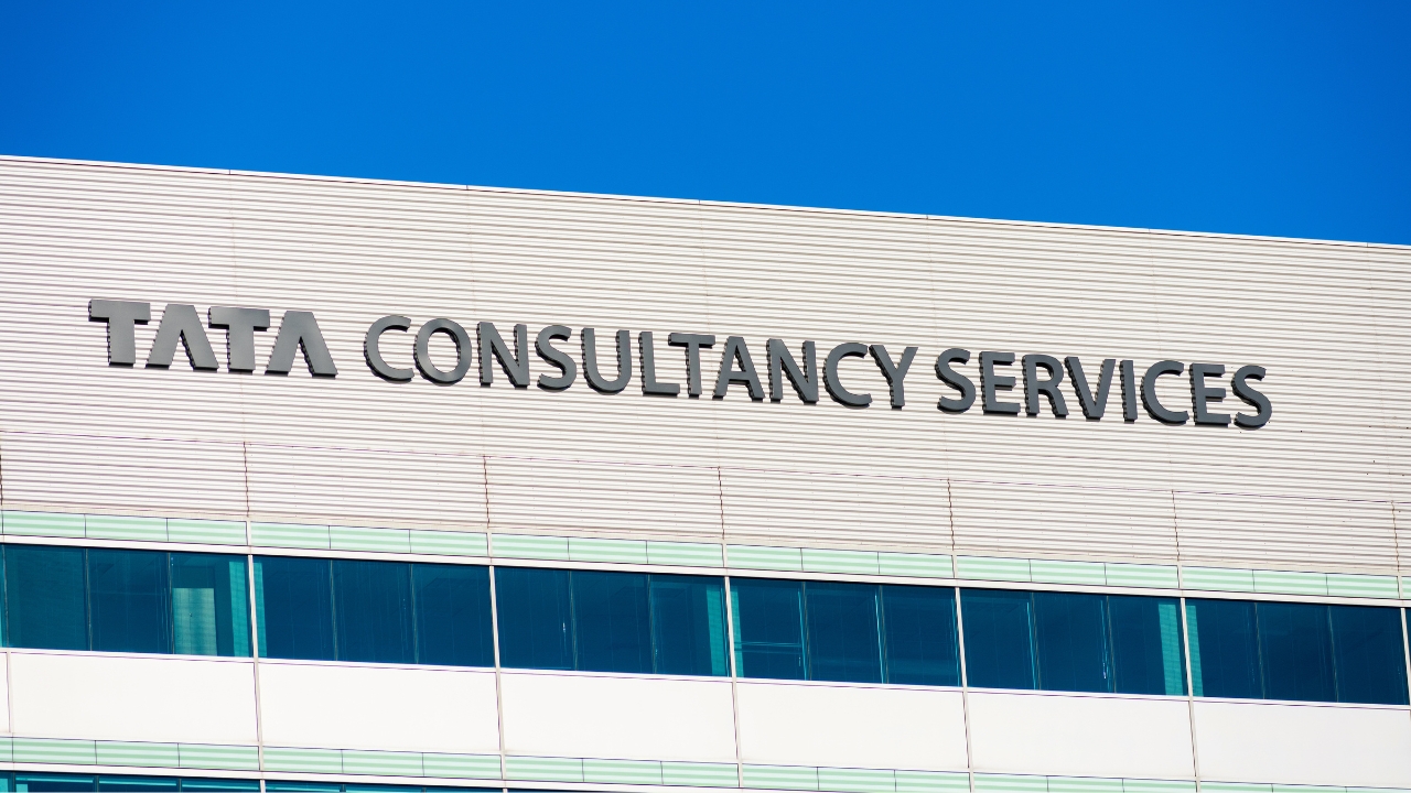 21 years at TCS, then told to resign: employee’s story stirs debate